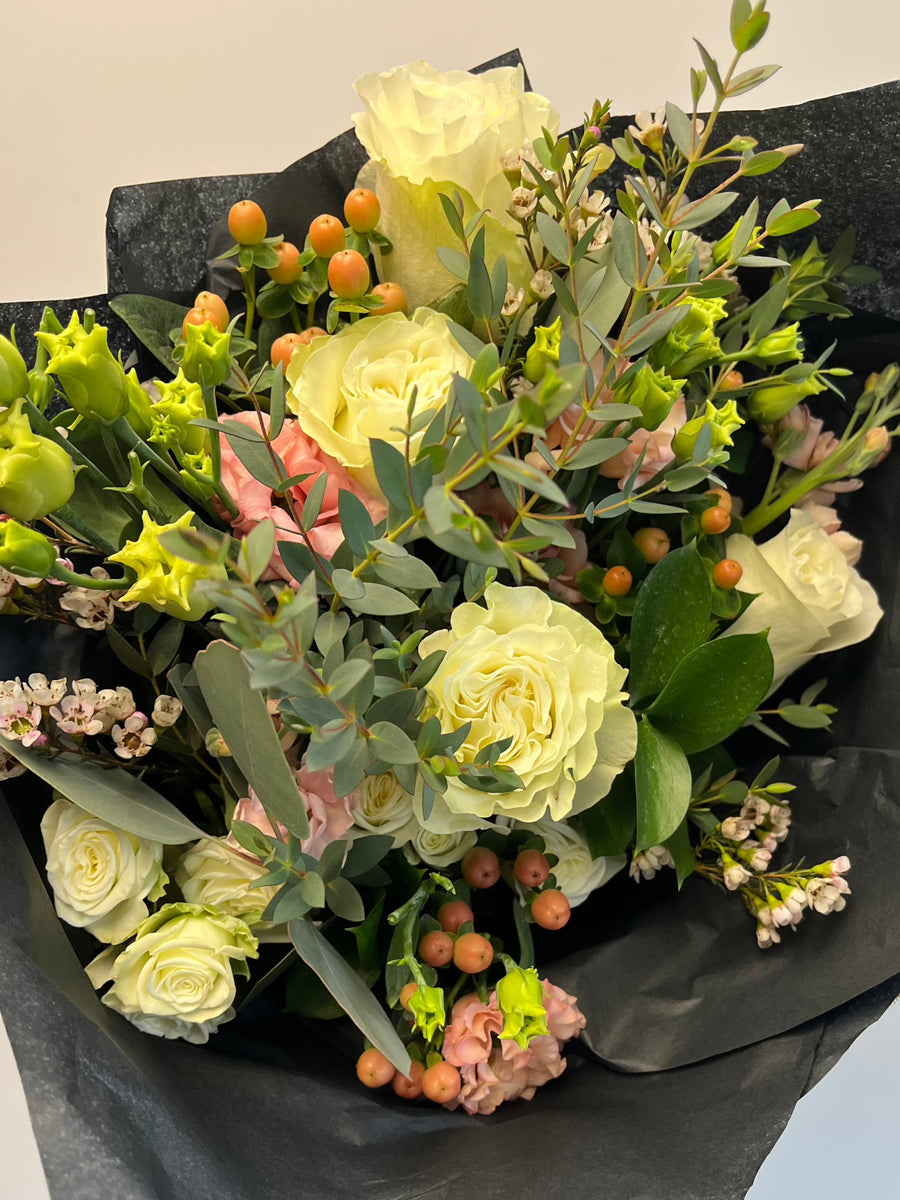 Flowers & Arrangements – Mountain Blooms Floral Design